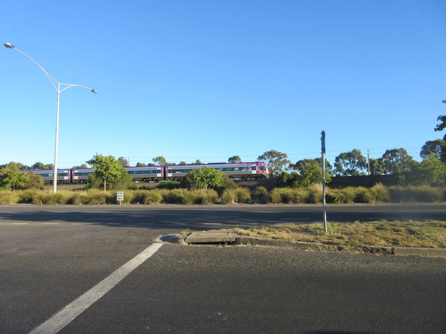 Scott Parade Walk – Leigh Edmonds little box of stuff