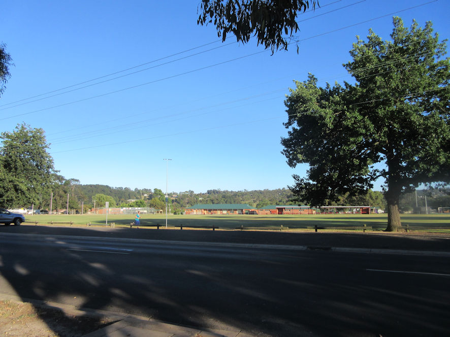 Scott Parade Walk – Leigh Edmonds little box of stuff