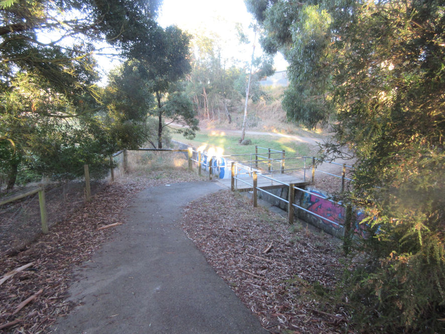 Specimen Vale Creek and Warrenheip Gully Walk – Leigh Edmonds little ...