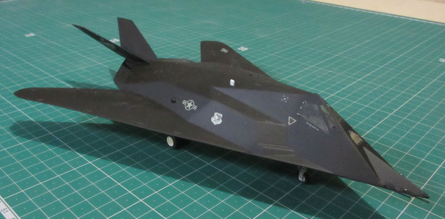 Lockheed F-117A in 1/72 by Academy – Leigh Edmonds little box of stuff