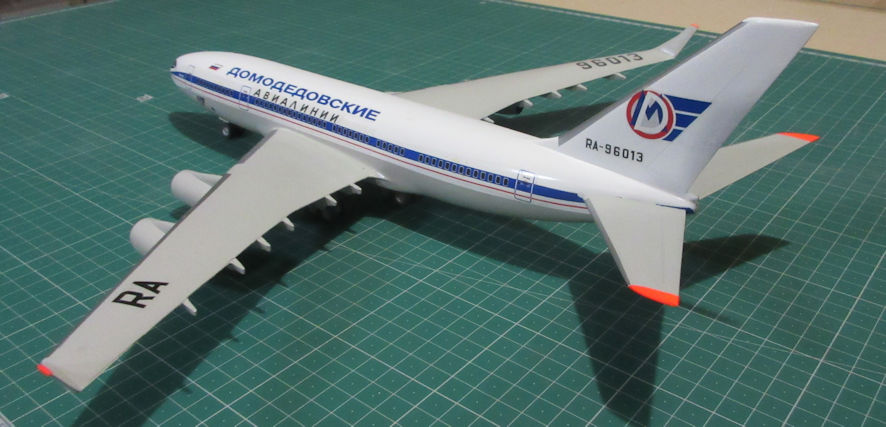 Ilyushin Il-96 in 1/144 by Tupolev – Leigh Edmonds little box of stuff